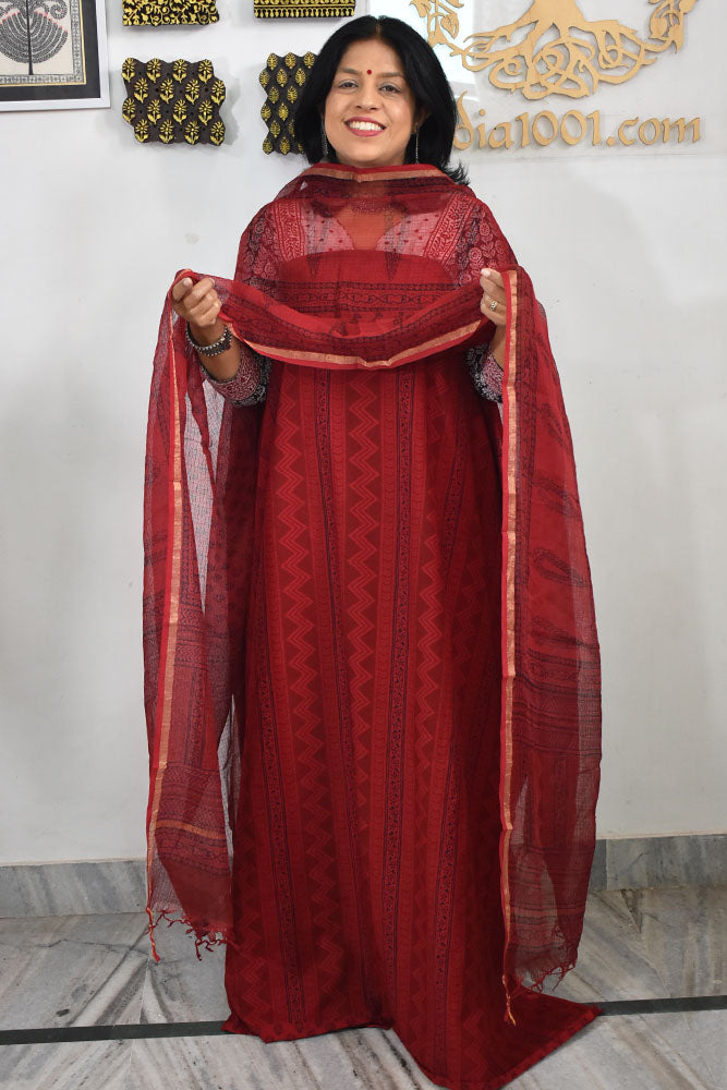 Classic Bagh Block Printed unstitched suit fabric with Kota Doria dupa ...