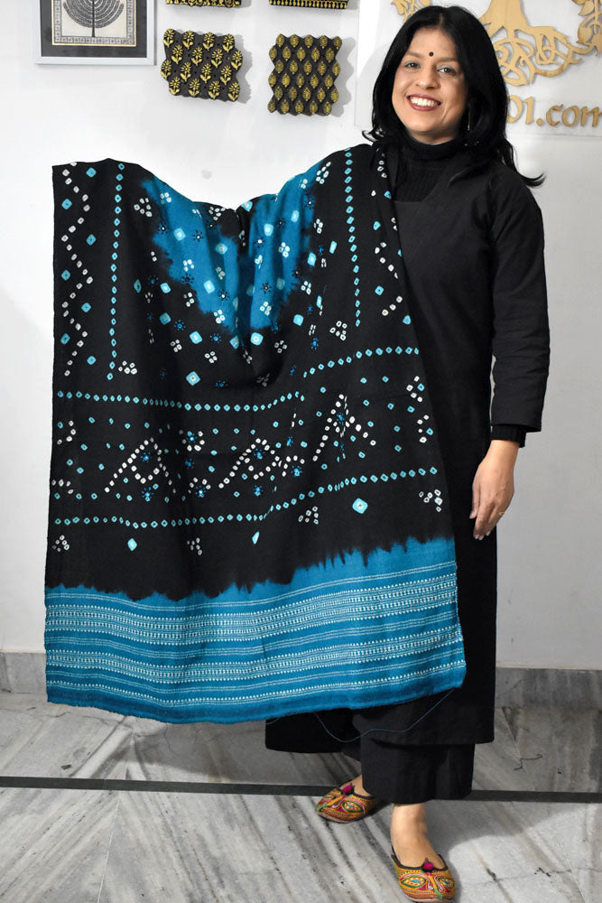 Kutch Handwoven Mirror Work Bandhani Pure Wool Shawl – India1001.com