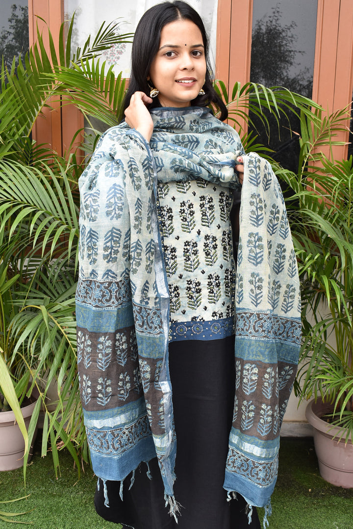 Linen Suits – India1001.com